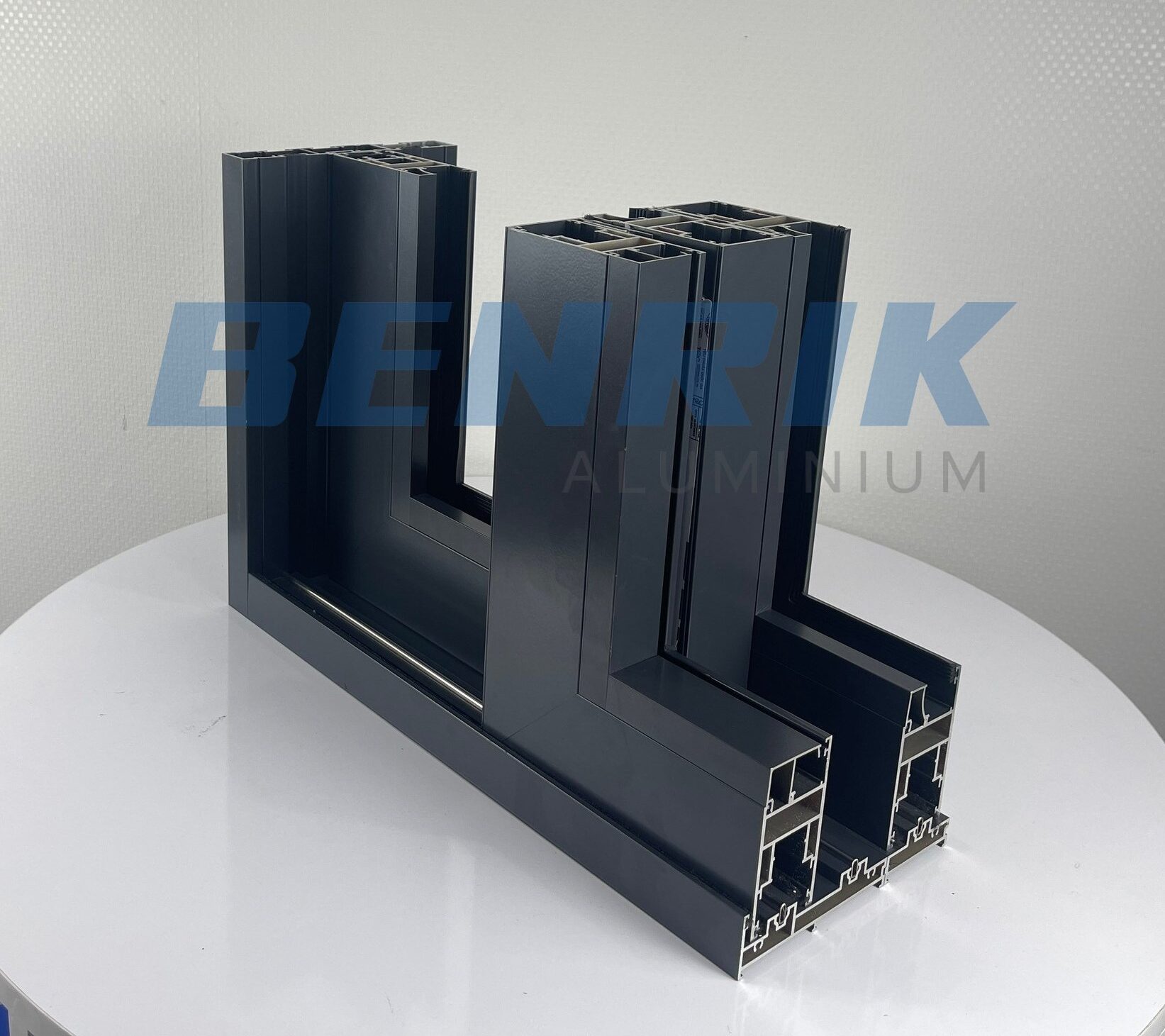 CỬA ĐI MỞ TRƯỢT HỆ NHÔM BENRIK BR115 CÓ GÌ KHÁC BIỆT. Benrik Nhôm Định ...